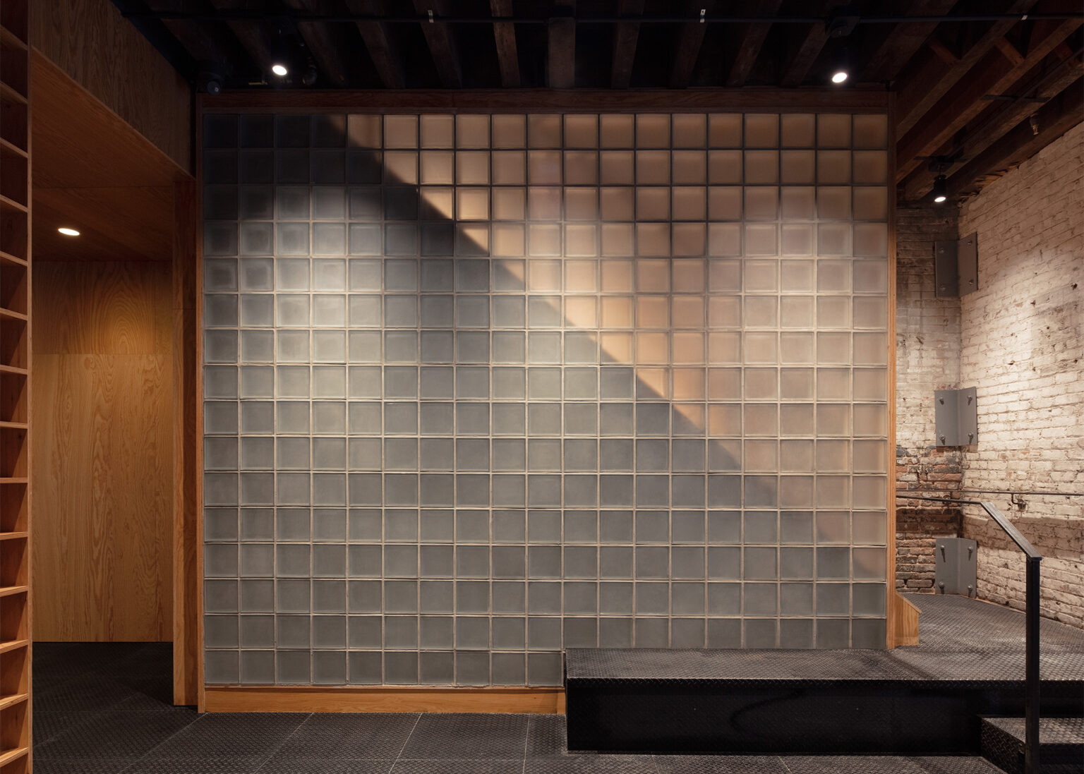 Up Close And Personal With Glass Blocks - Glass Block Warehouse