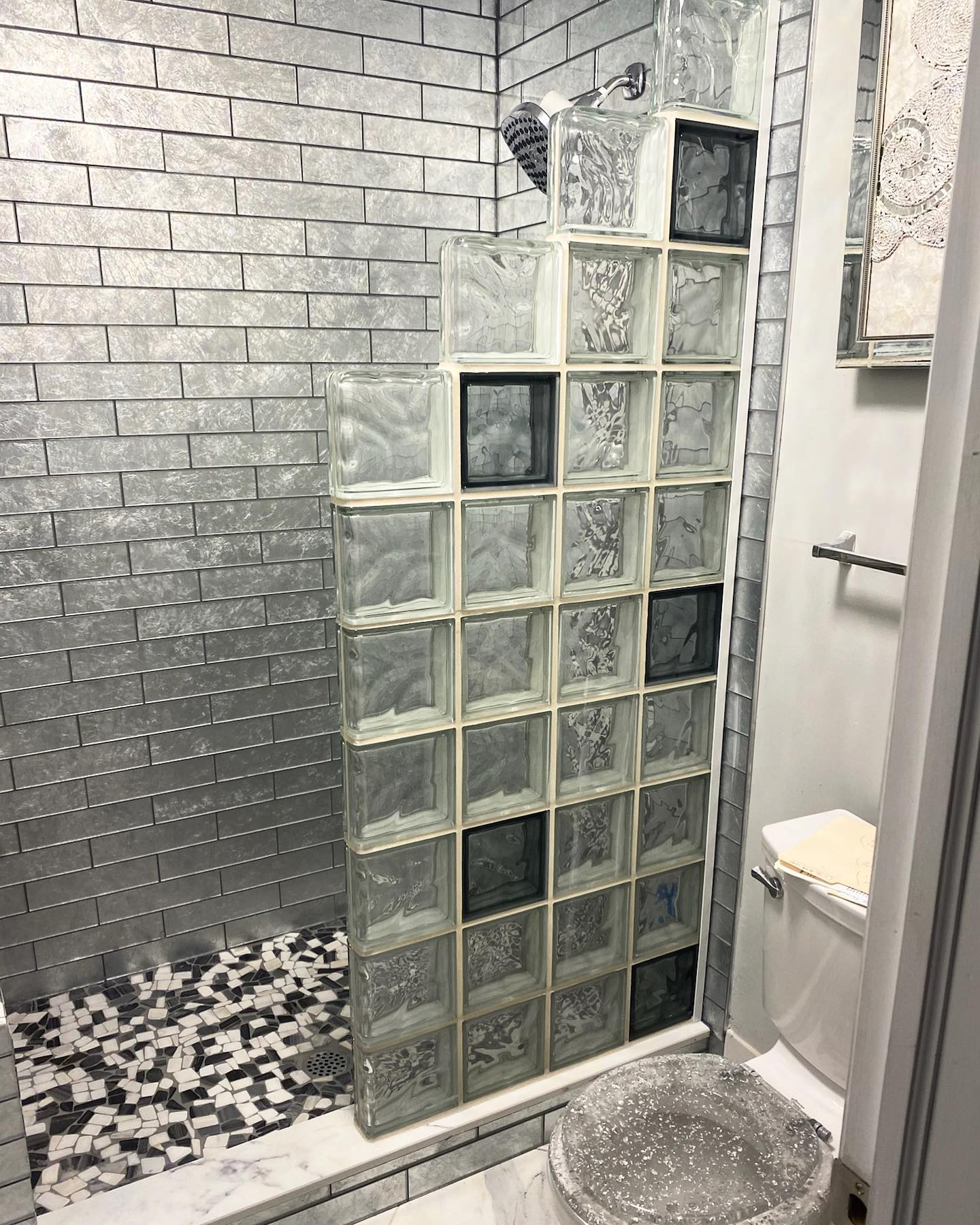 How to Build a Glass Block Wall: A Step-by-Step Guide - Glass Block ...