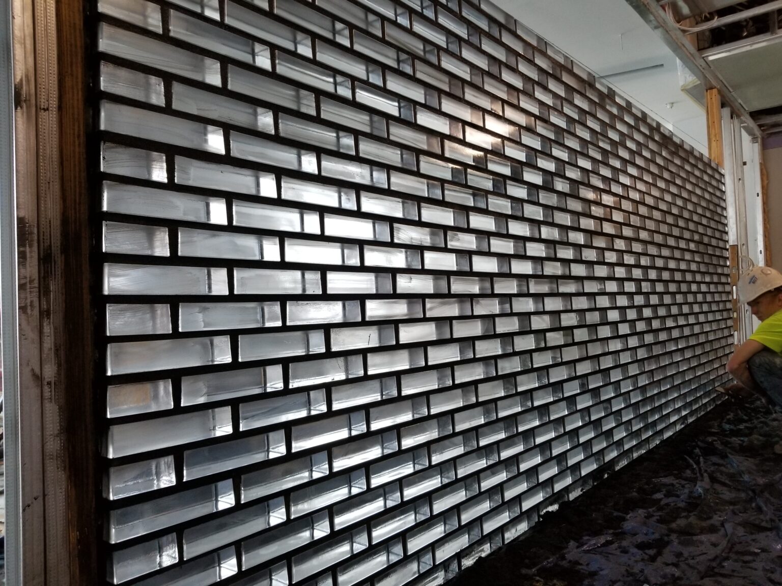 Why Glass Bricks Are Making a Comeback in Interior Design - Glass Block ...