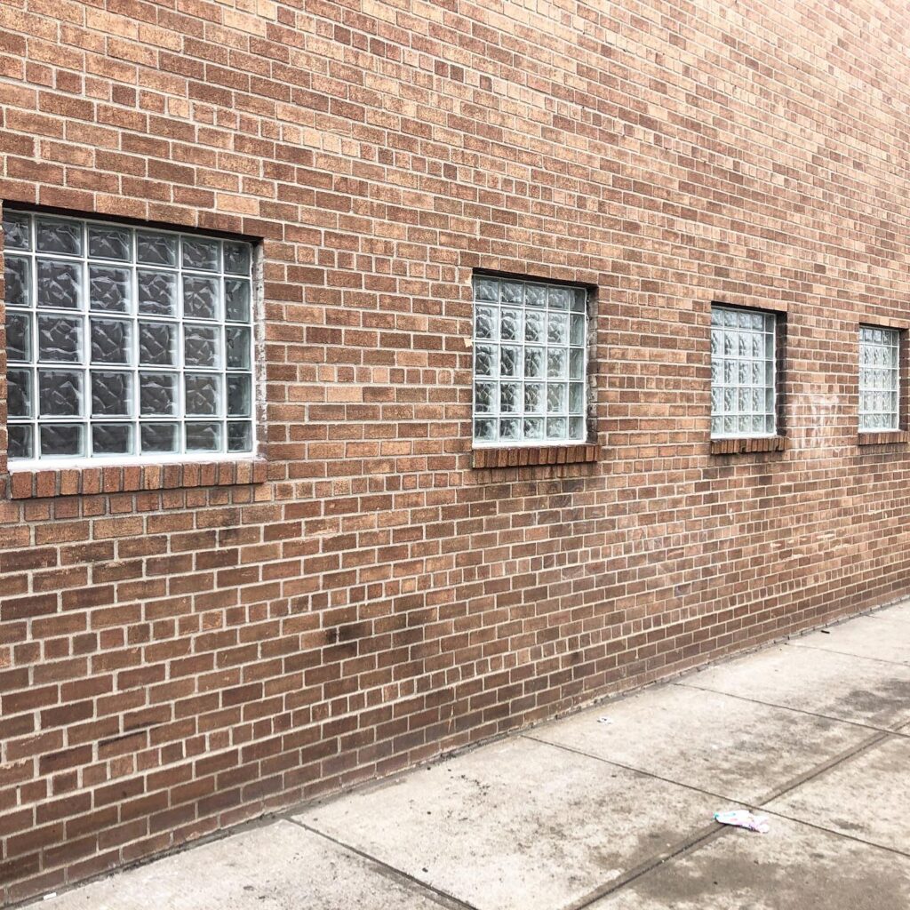 How to Build a Glass Block Wall: A Step-by-Step Guide - Glass Block ...